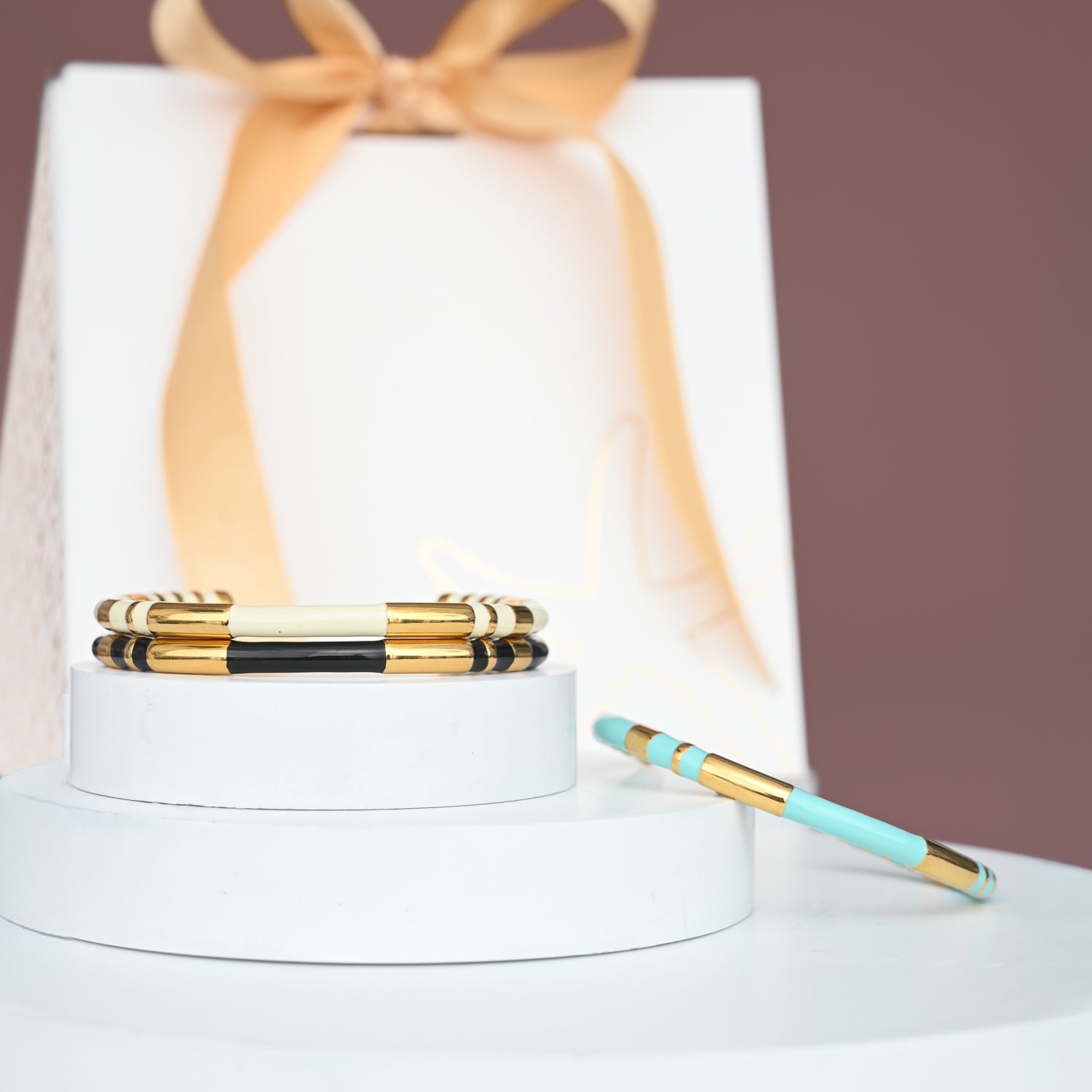 Radiate Hope Bracelet Stack Gift Set – Starfish Project UK